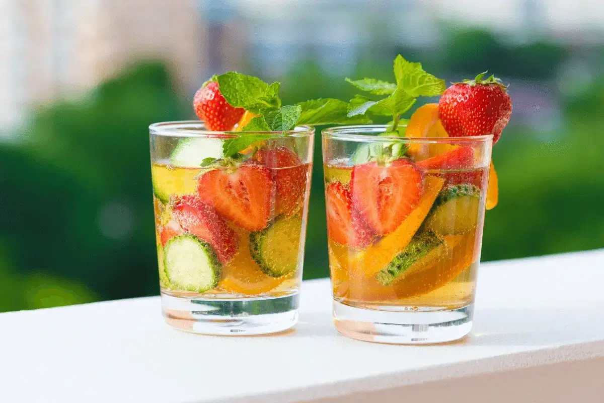 Top 10 Drinks For Acidity - Listing Best